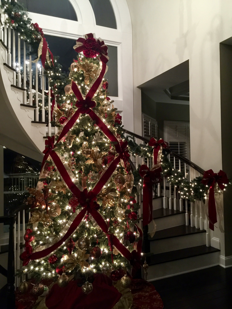 Christmas Tree Tour & Ideas - Happy Haute Home